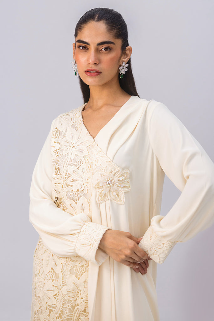 Sana Abbas Designer – Sana Abbas Global